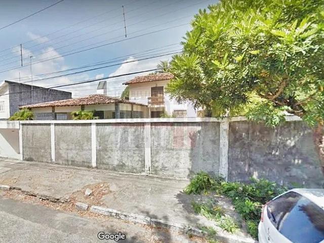 Casa na rua baronesa de palmares