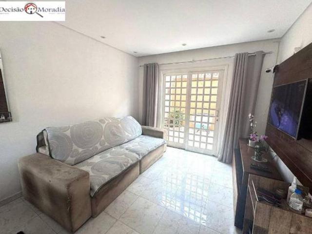 Casa na região da Granja Viana com 2 suítes e 2 vagas amplas + quintal aberto R$ 499.000,00