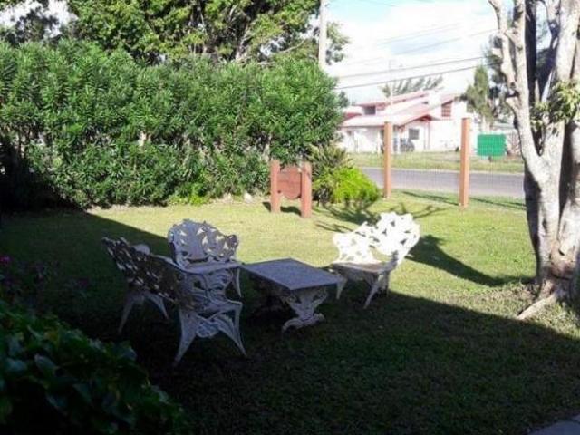 CASA NA REGIÃO DE MORADORES EM TRAMANDAÍ