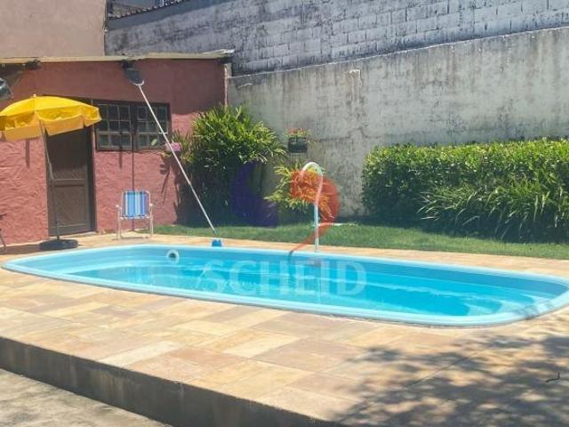 Casa na Riviera á Venda R$ 1.400.000,00 com 3 dormitórios, sendo 1 suíte, 4 vagas, 234 m²