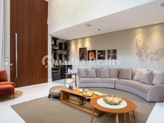 Casa na Riviera de São Lourenço com área de lazer completa