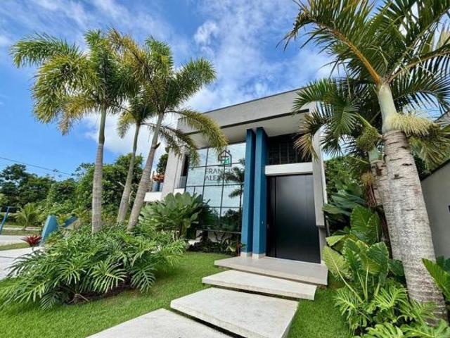 Casa na Riviera de São Lourenço