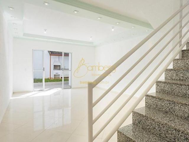 Casa na Vila Clementino 230m2, 4 quartos, 2 suítes, garagem para 4 carros, ótima localização