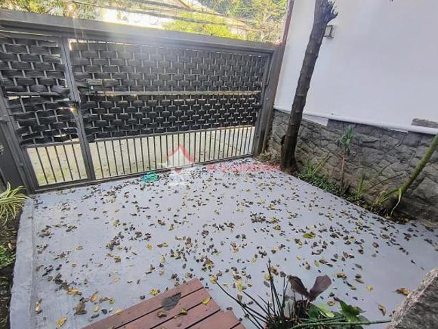 Casa na Vila Clementino,na Rua Capitão Macedo, com 3 quartos, 117 m², 1 vaga de garagem, próximo do