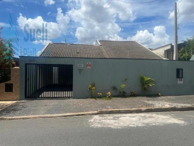 Casa na Vila Nogueira próxima a Praça Arauto da Paz fácil acesso a rodovias 3 dormitórios aceita per