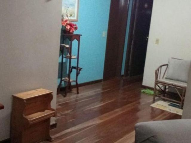 CASA NA Vila Planalto – 4 QUARTOS | ACEITA BANCO | OPORTUNIDADE