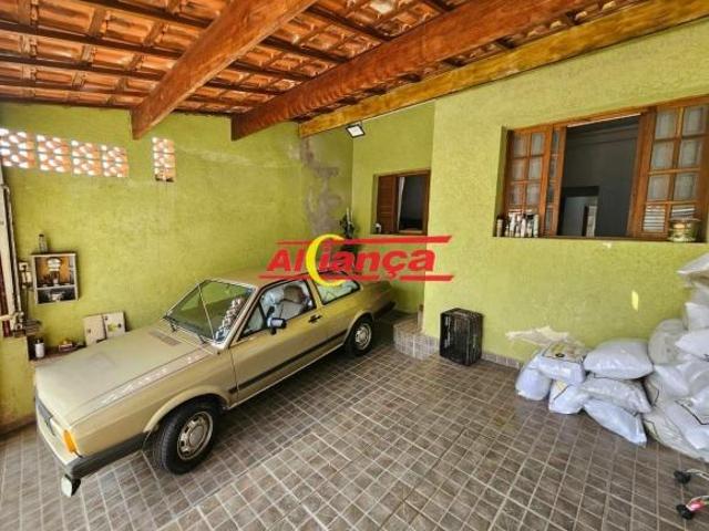 Casa na Vila Rosália, ampla, segura, super confortável, com área de lazer
