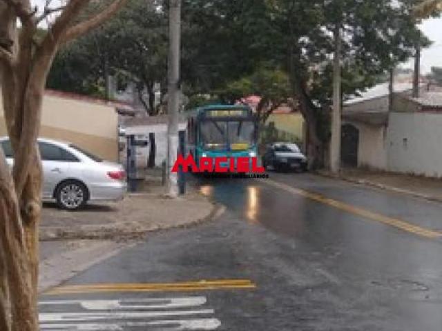 Casa na Vila Tesouro