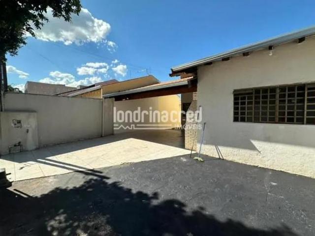 Casa à Venda em Conjunto Habitacional Alexandre Urbanas, Londrina PR