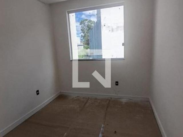 Casa, Nacional, 3 Quartos, 180 m2 Contagem