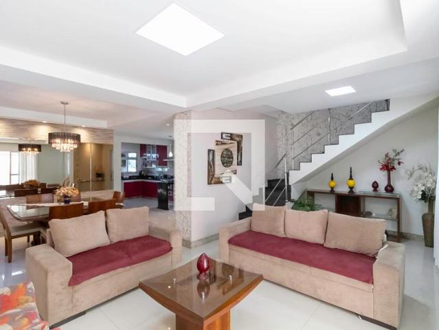 Casa, Nacional, 3 Quartos, 350 m2 Contagem