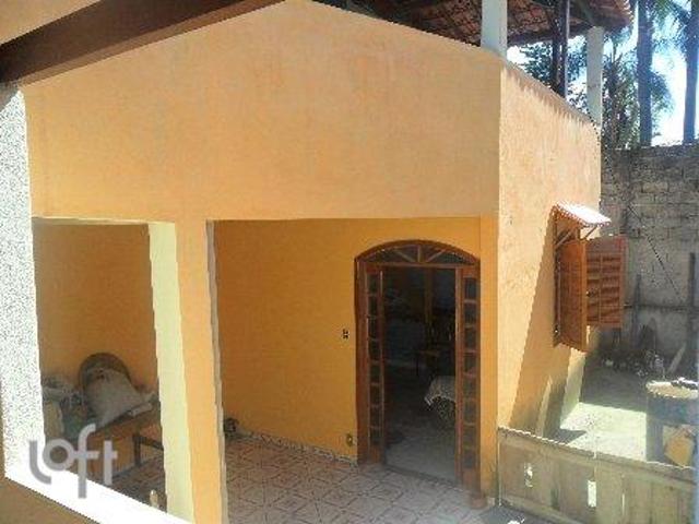 Casa Nacional | 5 Quartos | 160 m² | | 2 Vaga s
