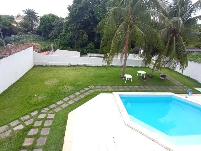Casa nascente com 3/4 condomínio fechado em Pitangueiras, Lauro de Freitas BA