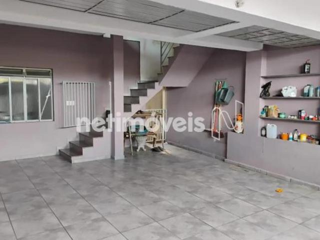 Casa no Maria Goretti, Área do lote: 180m²  | Área construída: 382m²