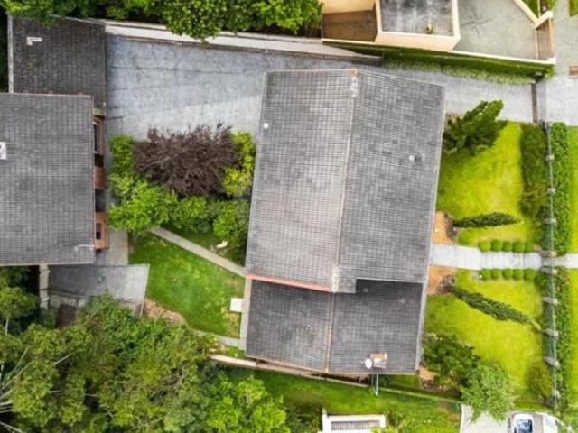 Casa no Mossunguê com 4 quartos
