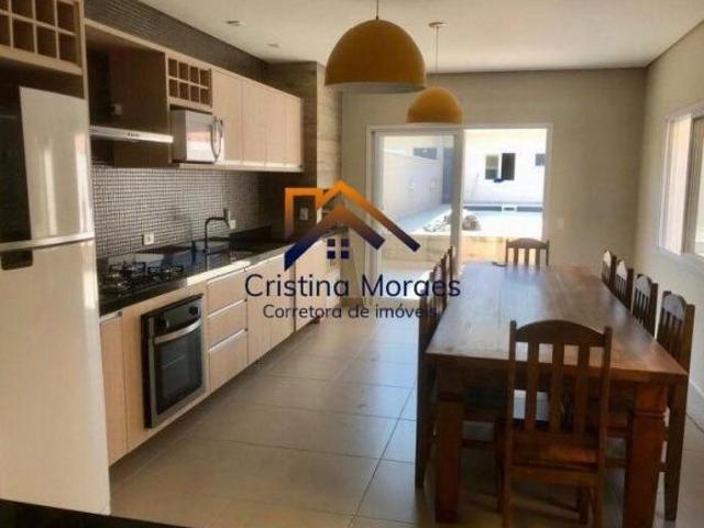 Casa no Morada da Praia Nova e moderna