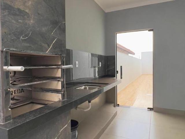 Casa no Adelinha por R$ 580.000,00