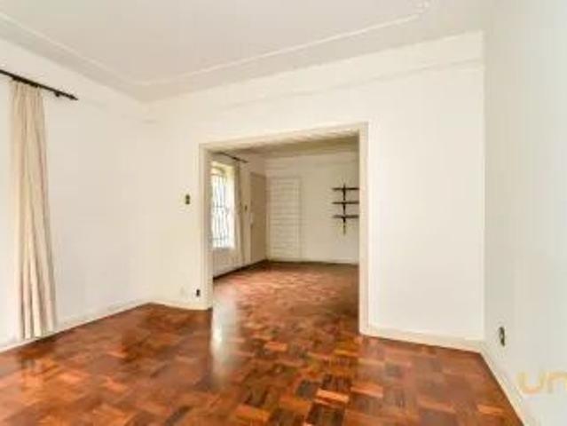 Casa no Ahú de 380 m² com 1 quarto