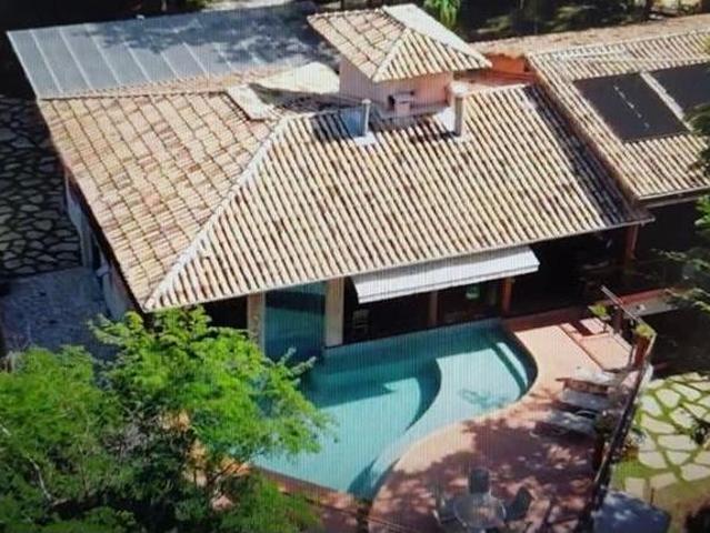CASA NO ALDEIA DO VALE FRENTE LAGO PRÓXIMA HÍPICA UMA VERDADEIRA CASA NA MONTANHA Casa em Con