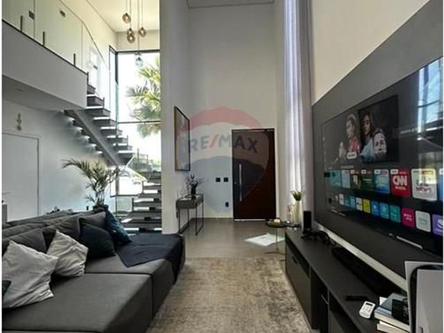 Casa no Alphaville com 3 suítes, mobiliada e piscina
