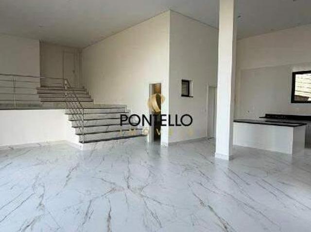 CASA NO ALPHAVILLE LAGOA DOS INGLESES 3 SUITES