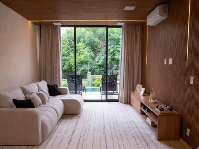 Casa no Alphaville Nova Esplanada: Luxo, Tecnologia e Sofisticação