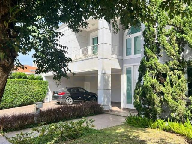 CASA NO ALPHAVILLE RESIDENCIAL UM