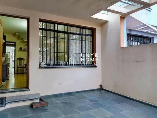 Casa no Alto da Lapa com 3 Dorms e Quintal Amplo com Edícula