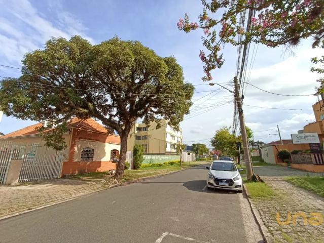 Casa no Alto Da Xv de 30 m² com 1 quarto