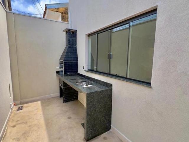 Casa no Ana Dorotheia por R$ 399.000,00