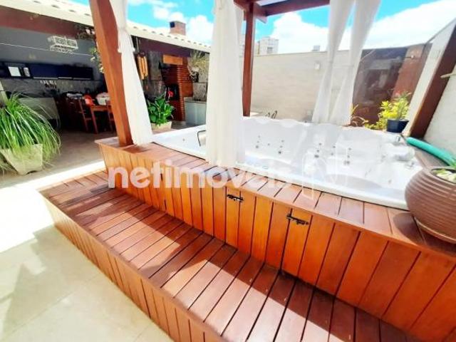 Casa no Ana Lúcia com projeto arquitetônico diferenciado!