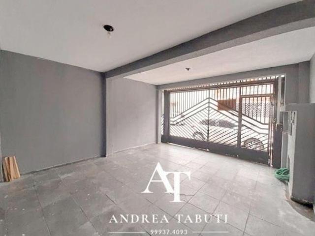 CASA NO BUTANTÃ COM 3 DORMITORIOS, 2 VAGAS COM QUINTAL FL52