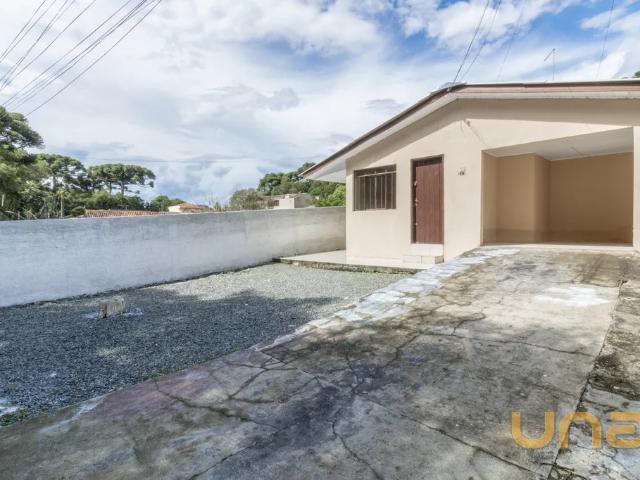 Casa no Butiatuvinha de 70 m² com 2 quartos