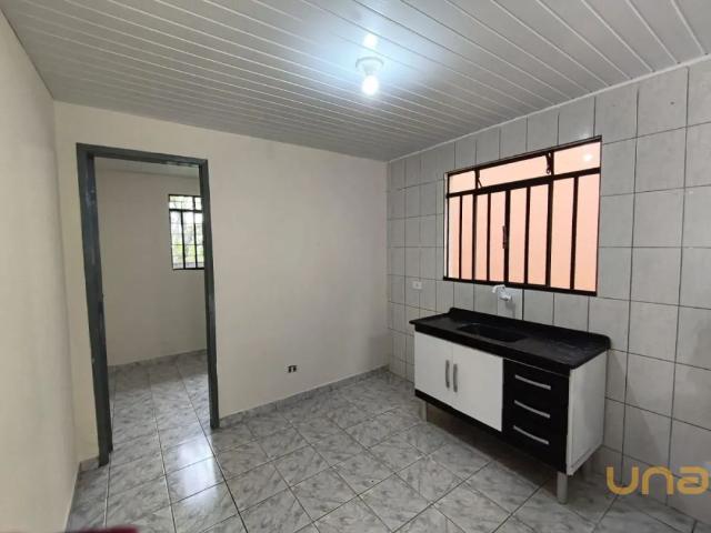 Casa no Bacacheri de 60 m² com 3 quartos