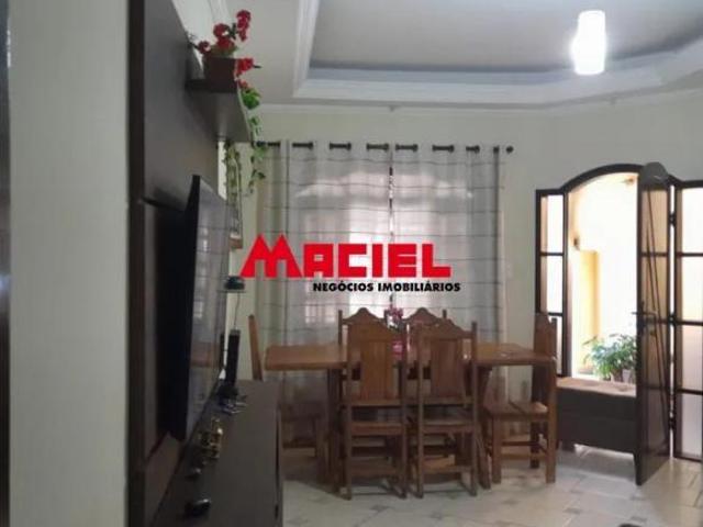 Casa no bairro Valparaiba 4 dorm. R$ 554.000,00