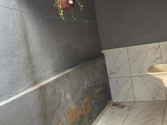 CASA NO BAIRRO VENEZA