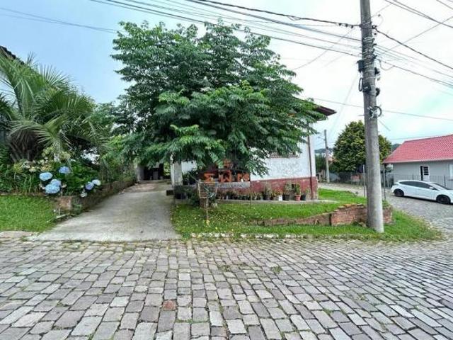 Casa no Bairro Vicentina em Farroupilha/RS