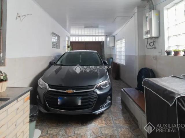 Casa residencial à venda na Vila Nova com 102 m² e 2 dormitórios/quartos