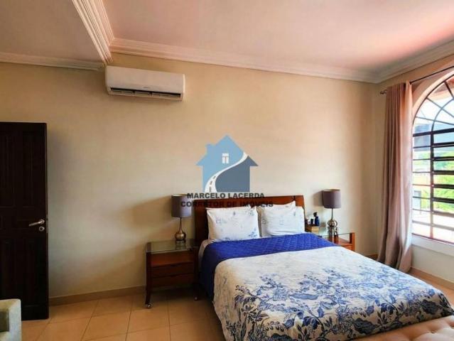 Casa No Bairro Adrianópolis