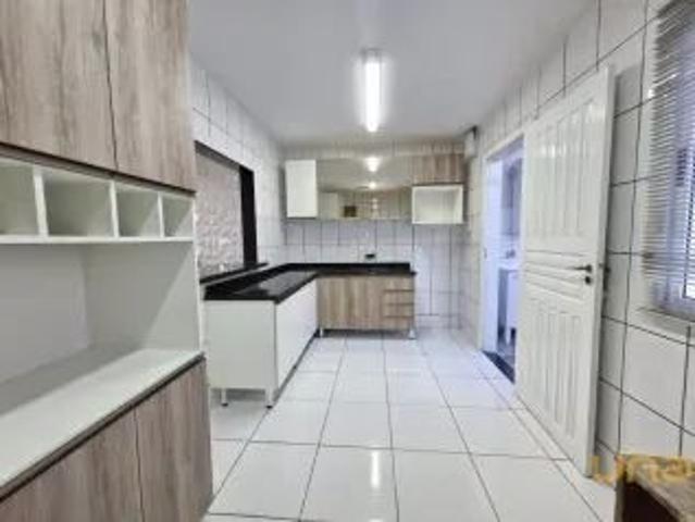 Casa no Bairro Alto de 61 m² com 3 quartos
