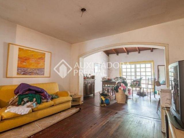 Casa no bairro Camaquã