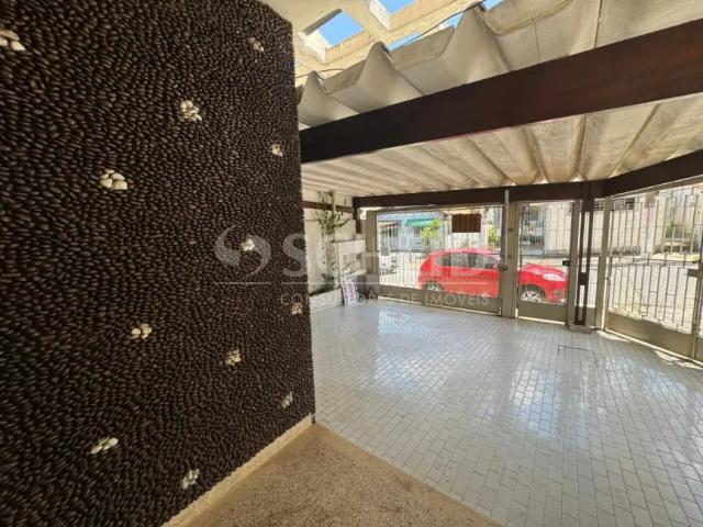 Casa no bairro Campo Grande com 3 quartos/1 suíte, sala, 3 banheiros e 2 vagas