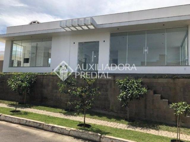 Casa no bairro Cantegril