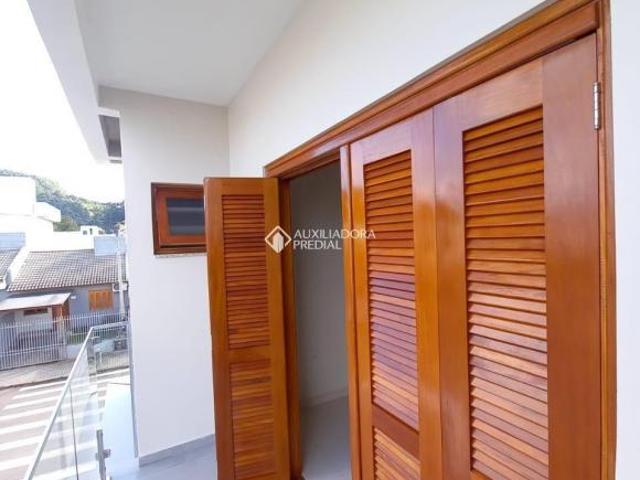 Casa no bairro Centenário