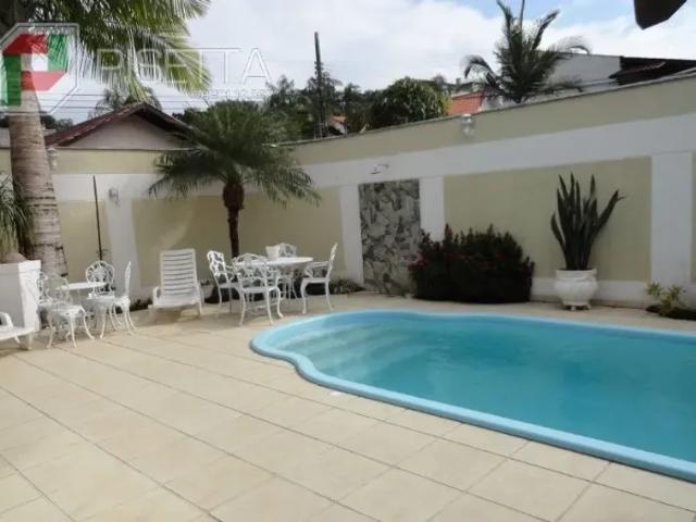 Casa no Bairro da Velha