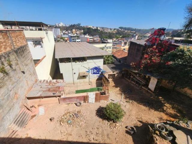 Casa no bairro de Lourdes