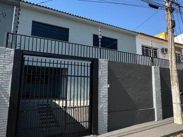 Casa no Bairro Dom Aquino