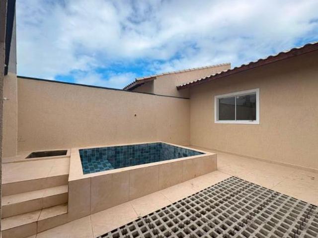 Casa no bairro Gaivota lado morro
