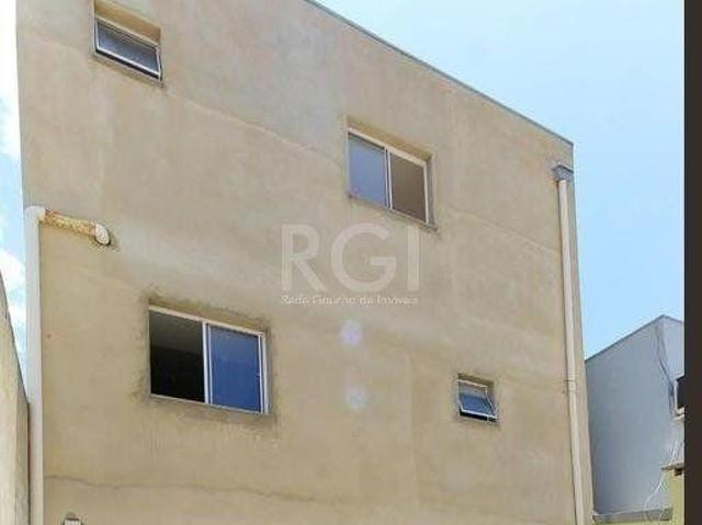 Casa no bairro Hípica 3 dormitórios
