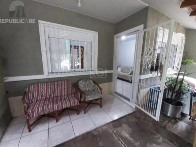 Casa no Bairro Hipica de 2 dormitórios